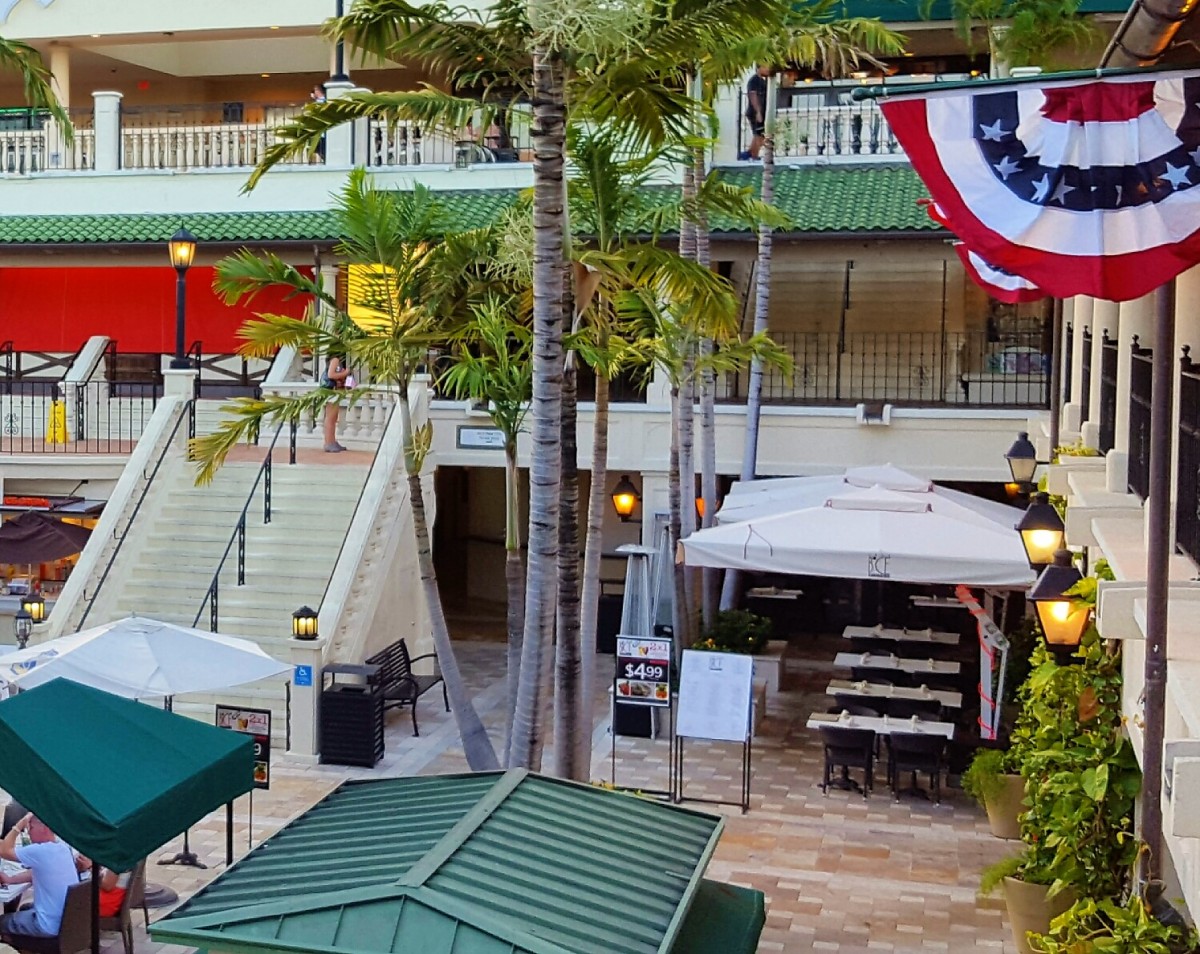 Coco Walk Miami 20160629_071356 (1) | Favorittreiser